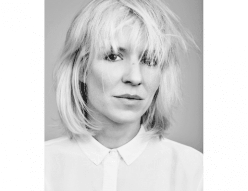 Iles Formula Women : Loni Baur